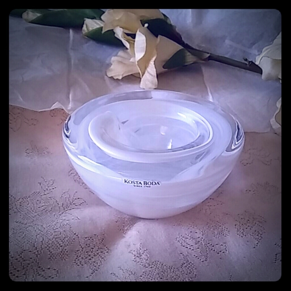 Kosta Boda | Accents | Vintage Kosta Boda White Swirl Votivecandle ...